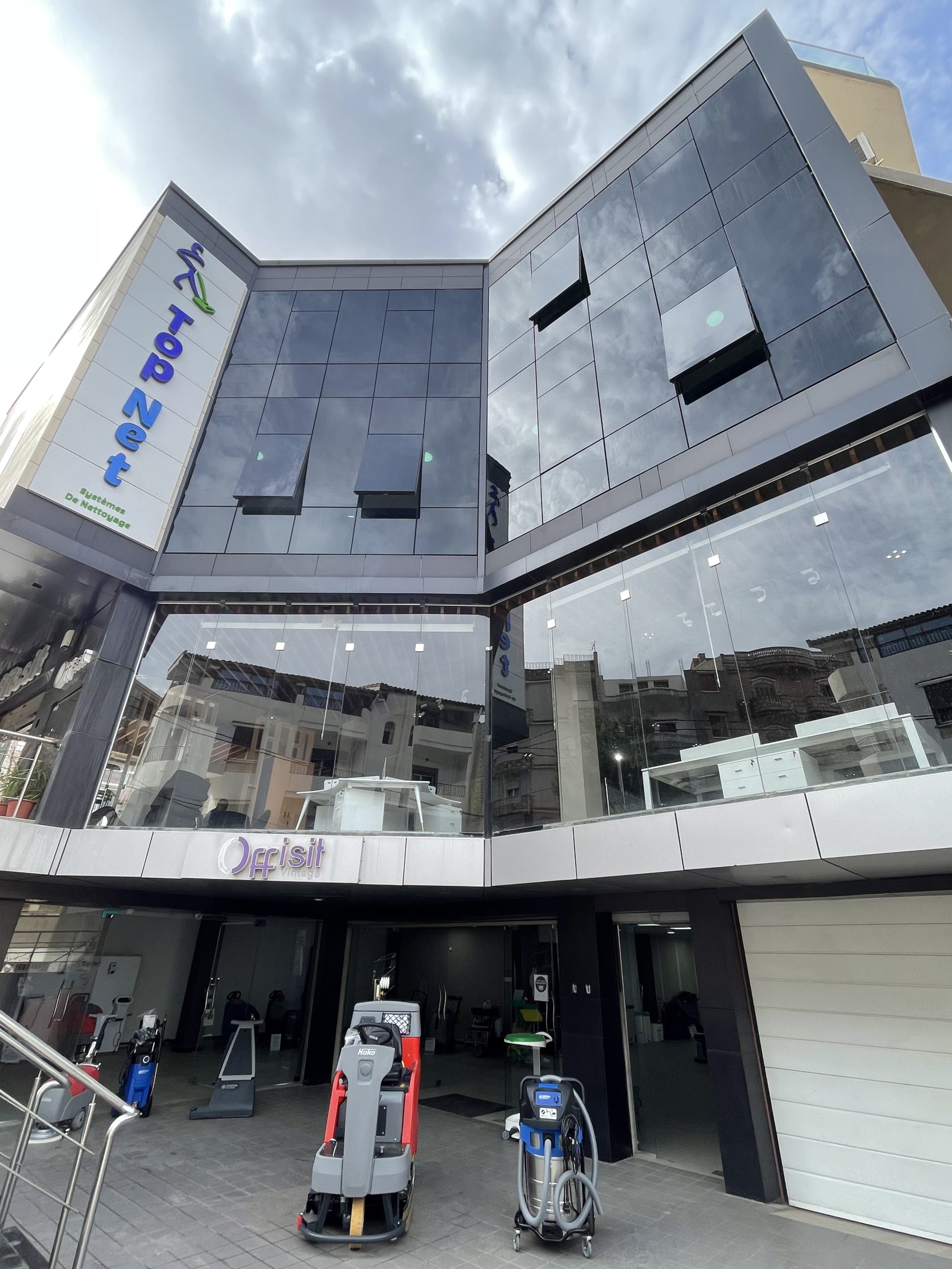 À propos de TopNet | Leader du nettoyage mécanisé en Algérie